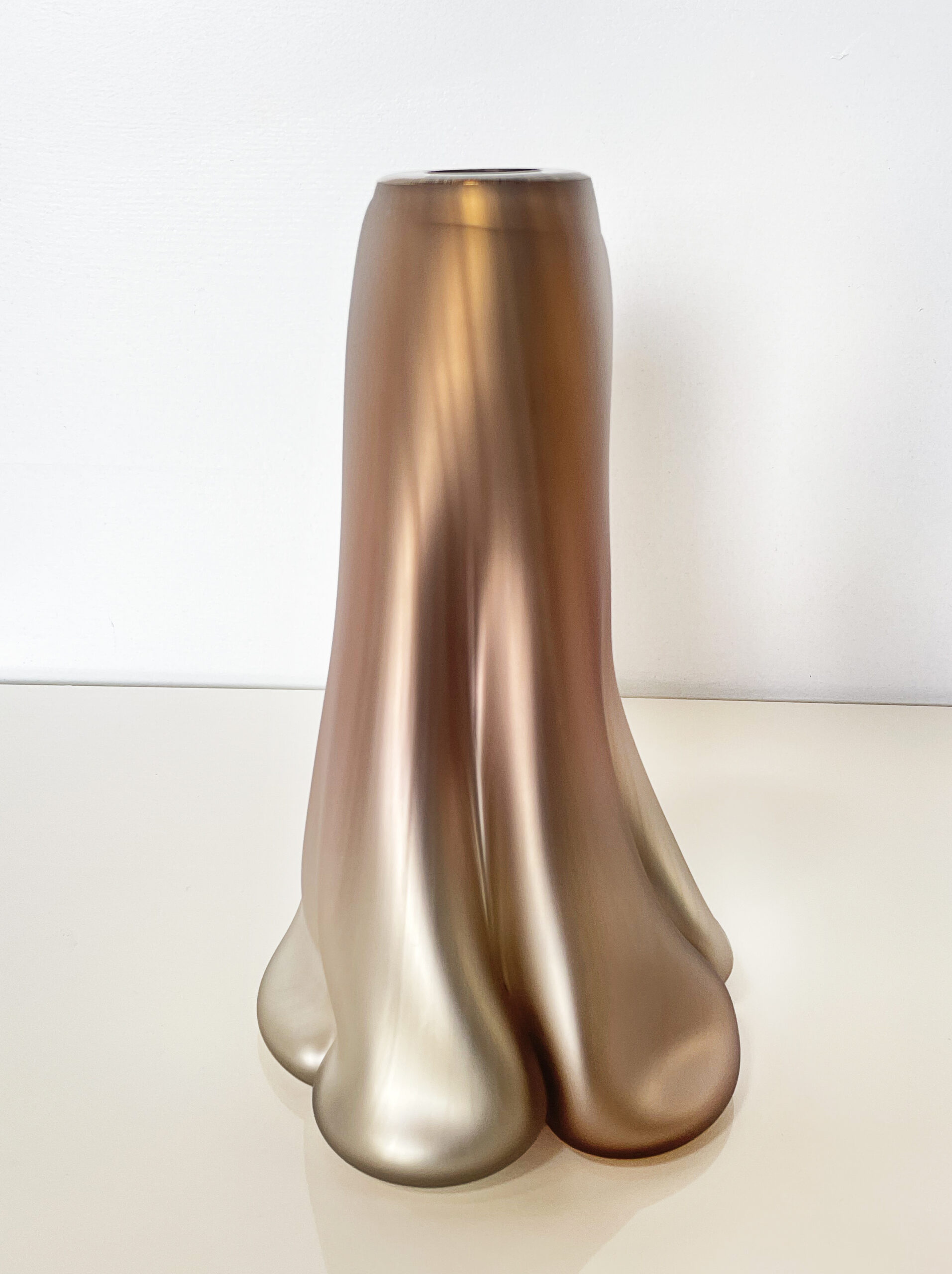 Form in Flux: Object 8 - Vetri